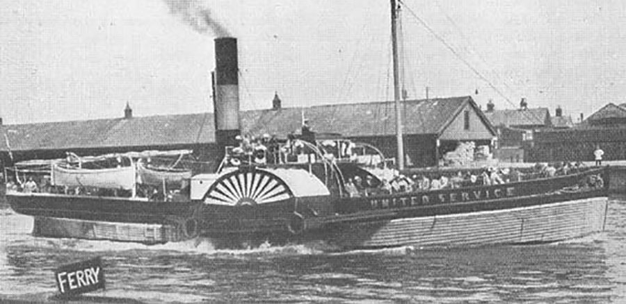 August 2011: Paddle Tug United Service – Kingswear Castle