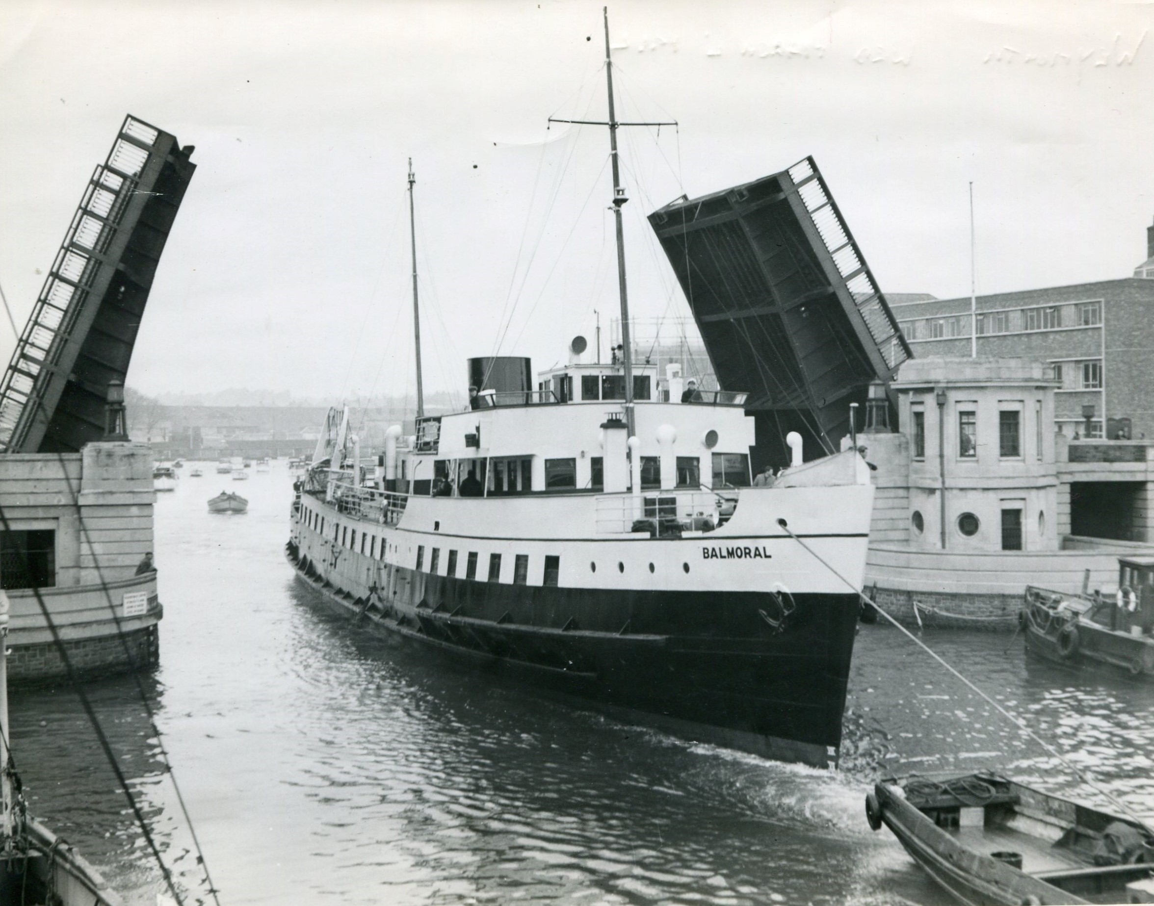 3rd December 1968: Balmoral – Kingswear Castle